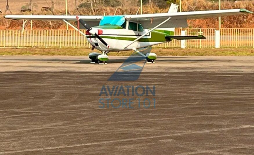 Avião Cessna 172M Skyhawk- Ano 1974 – 5.232 H.T. - Planetair